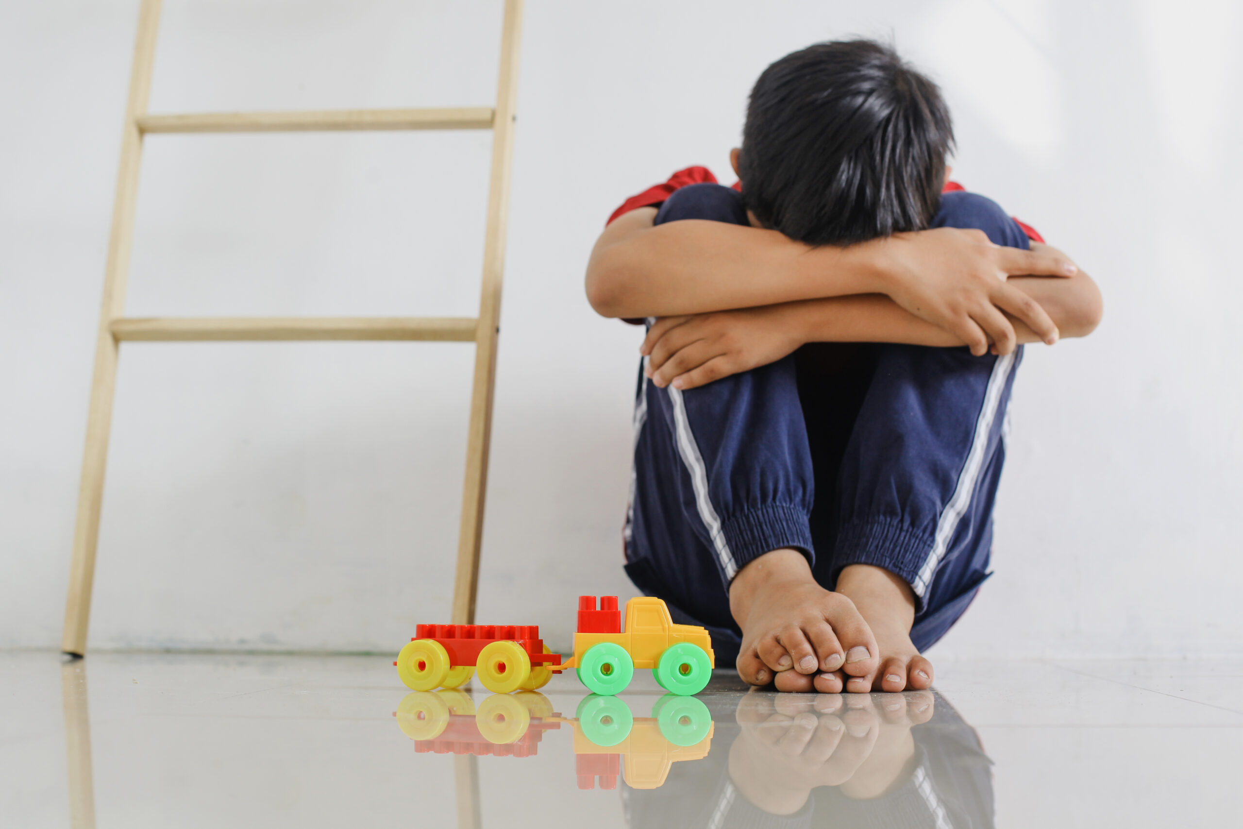 Types of Stimming in Autism | divershines.com